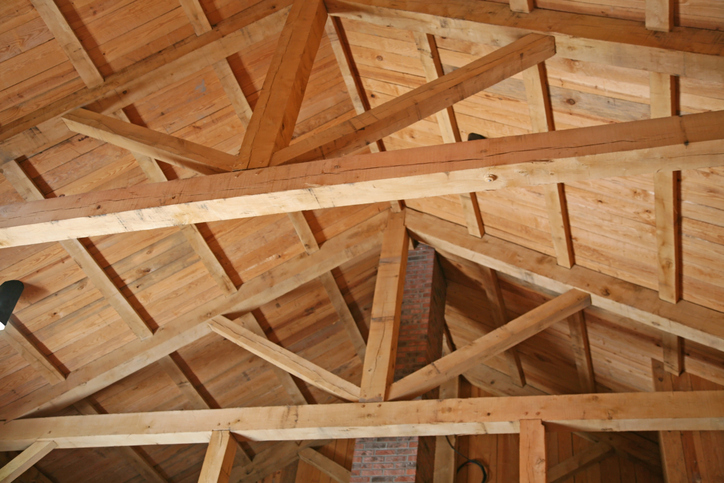 Pre-manufactured Trusses Vs. Rafters